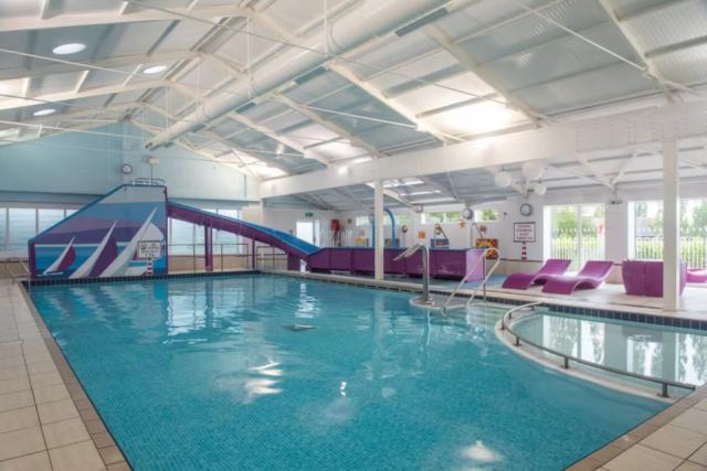 Warmwell Holiday Park, Dorset | Caravan & Lodge Holidays