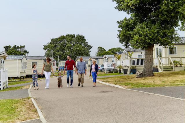 Seawick Holiday Park, Clacton | Caravan & Lodge Holidays