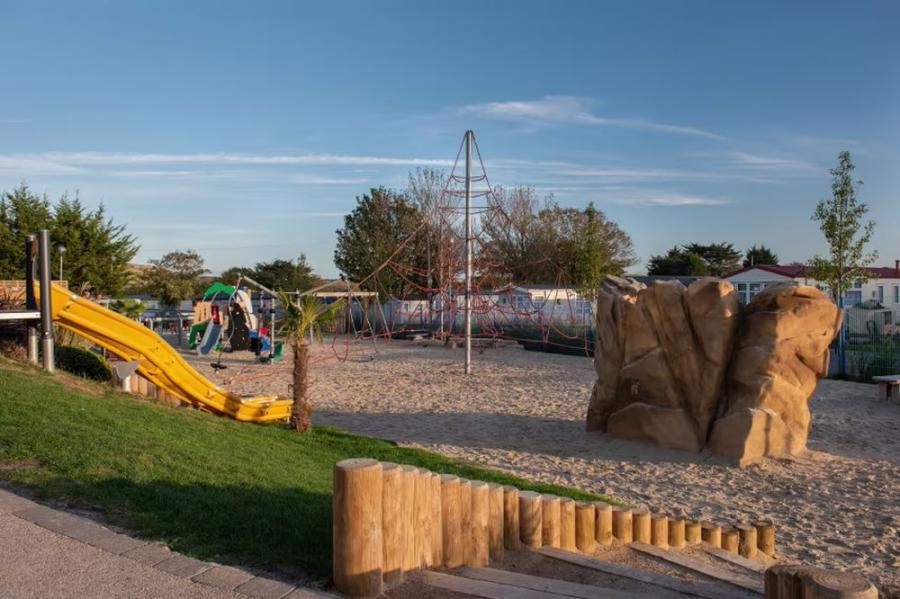 Weymouth Bay Holiday Park, Dorset | Caravan & Lodge Holidays