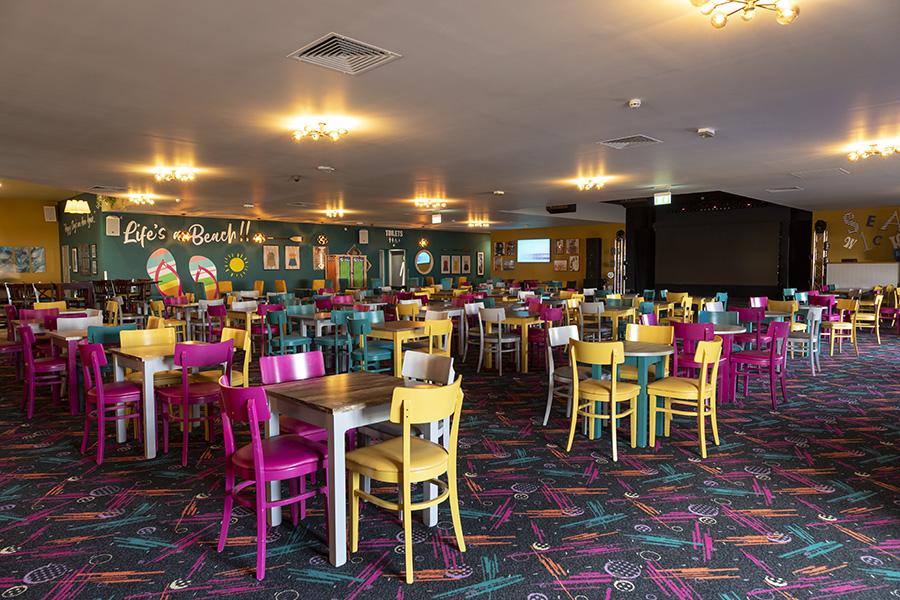 Seawick Holiday Park, Clacton | Caravan & Lodge Holidays