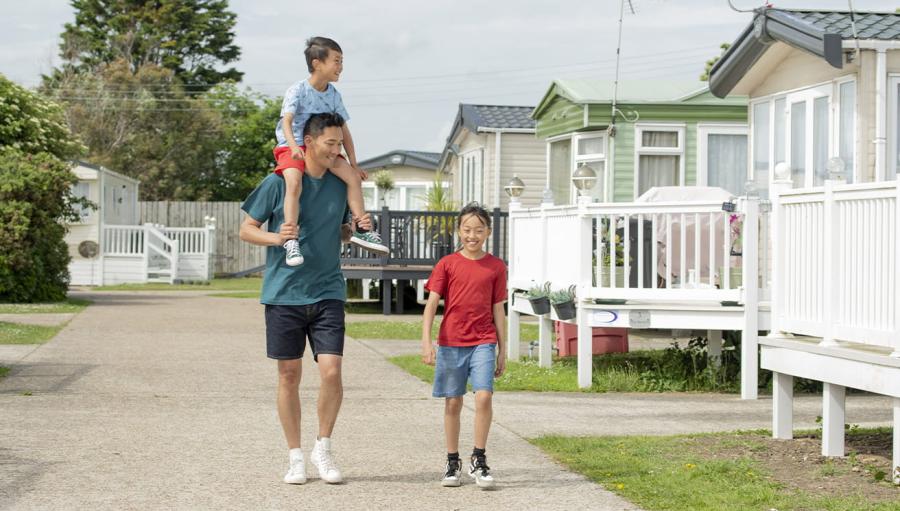 Romney Sands Holiday Park , Kent | Caravan & Lodge Holidays