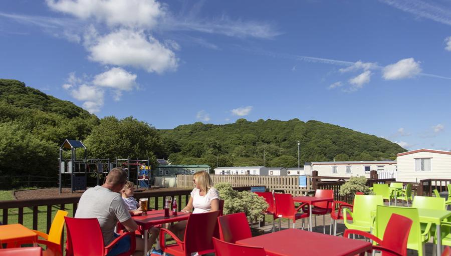 Pendine Sands Holiday, Carmarthenshire | CALH.co.uk